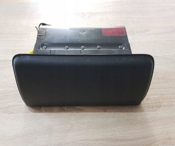 INTERCOMUNITARIO, piezas de coches, equipamiento interior, iluminación ...